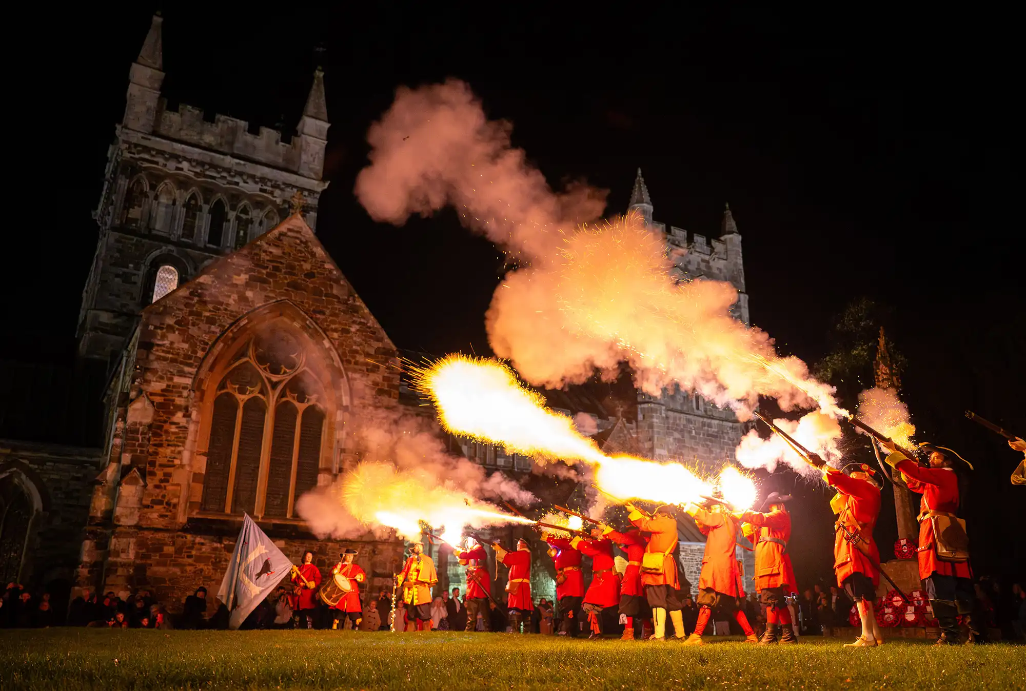 Festive spirits soar as Wimborne lights up for Christmas | The New Stour And Avon Magazine | In ...
