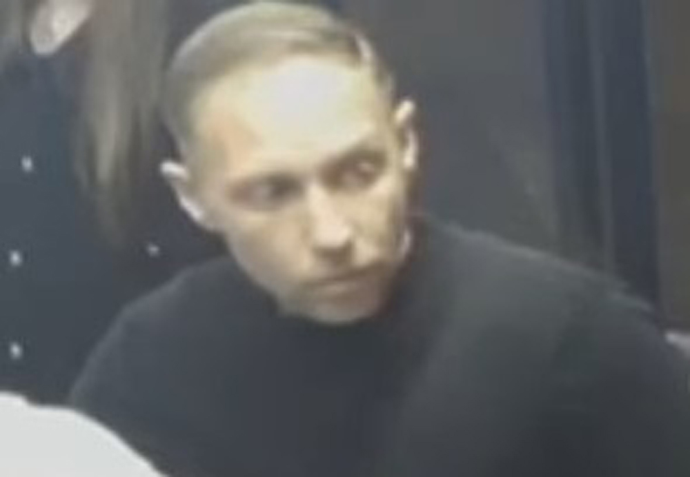 Man elbowed in face during Poole kebab shop attack | The New Stour And ...