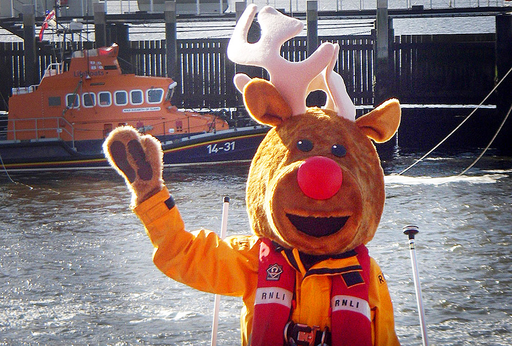 Come and meet RNLI’s Rookie the reindeer | The New Stour And Avon ...
